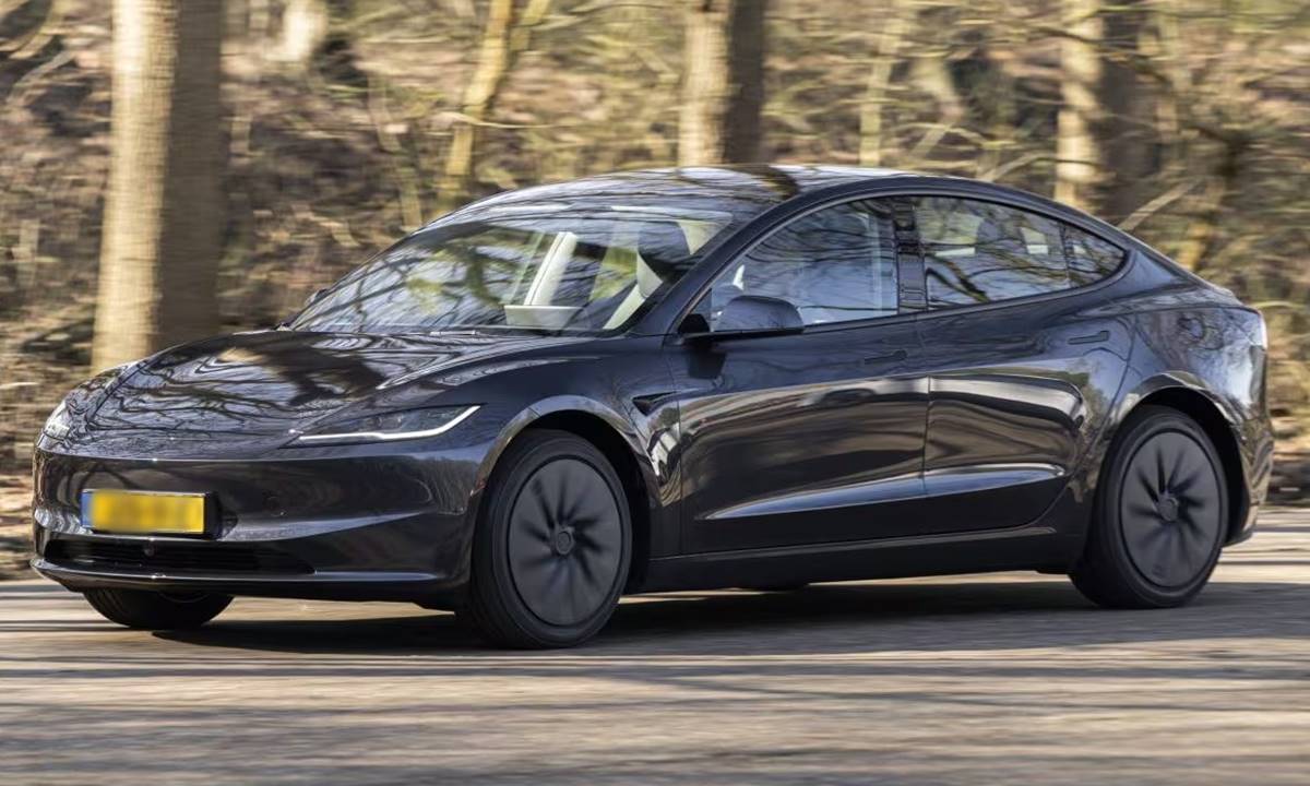 El Tesla Model 3 Standard tiene tapacubos y menos equipamiento…pero ...