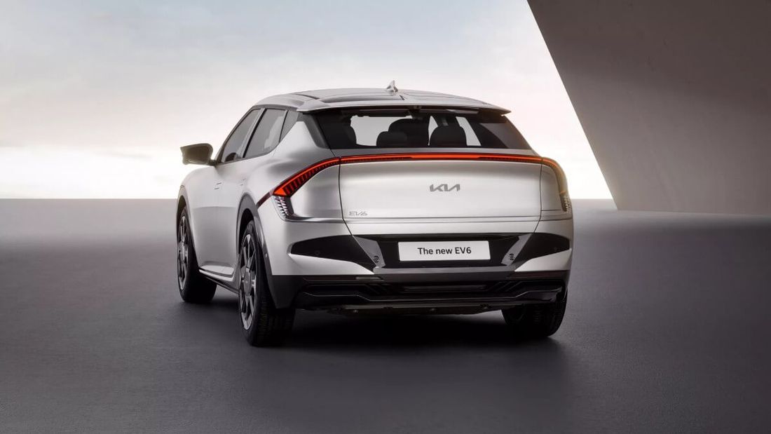 El nuevo KIA EV6 tiene más autonomía, mejores tiempos de carga, y es ...