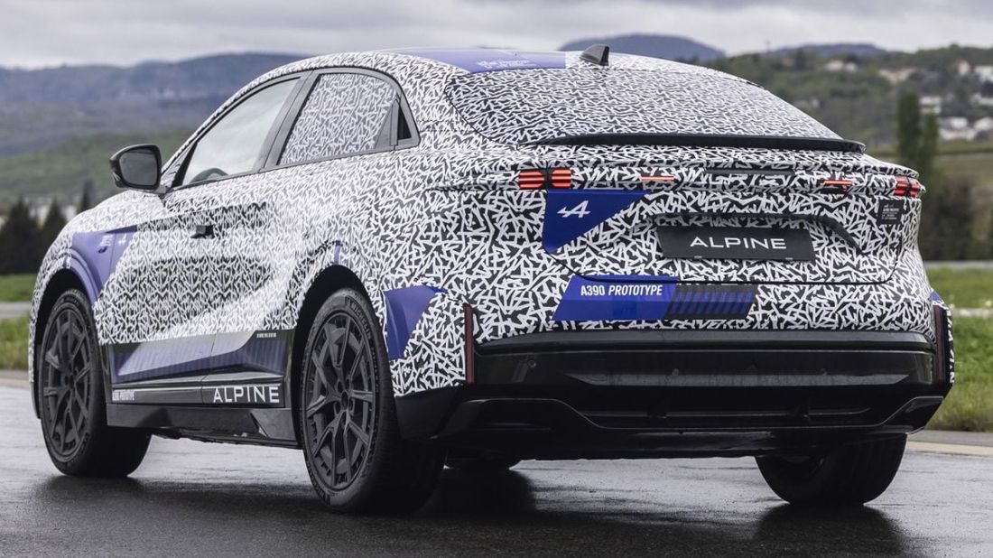 Más de 400 CV y tres motores: así será el nuevo Alpine A390
