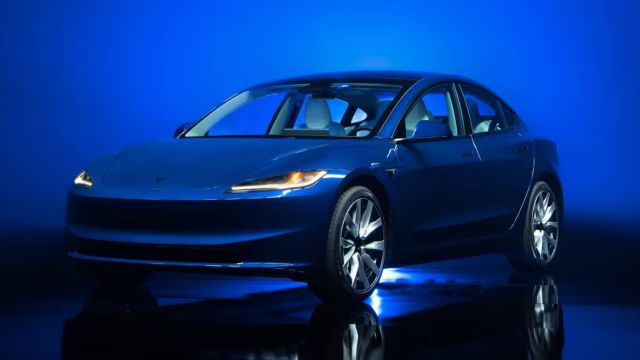 El Tesla Model 3 vuelve a ser el coche eléctrico mejor valorado ...