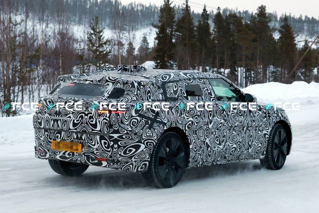 El Range Rover Velar se reinventa como coche eléctrico con un diseño ...