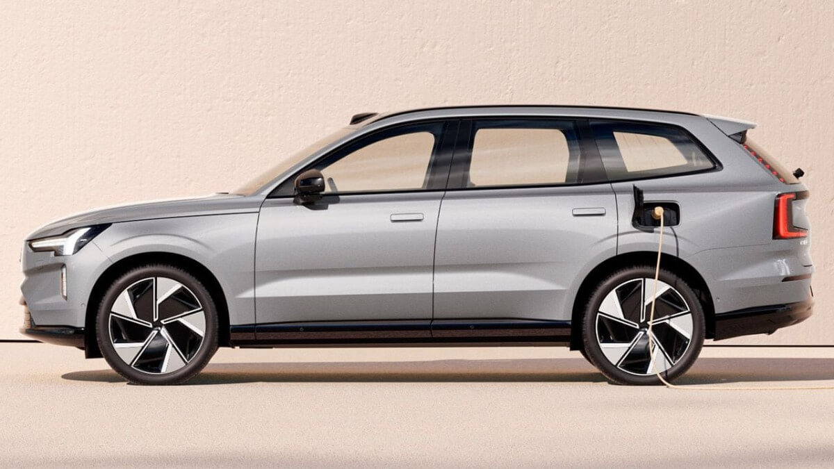 El Volvo EX90 integrará Google HD Maps para sus funciones de conducción ...