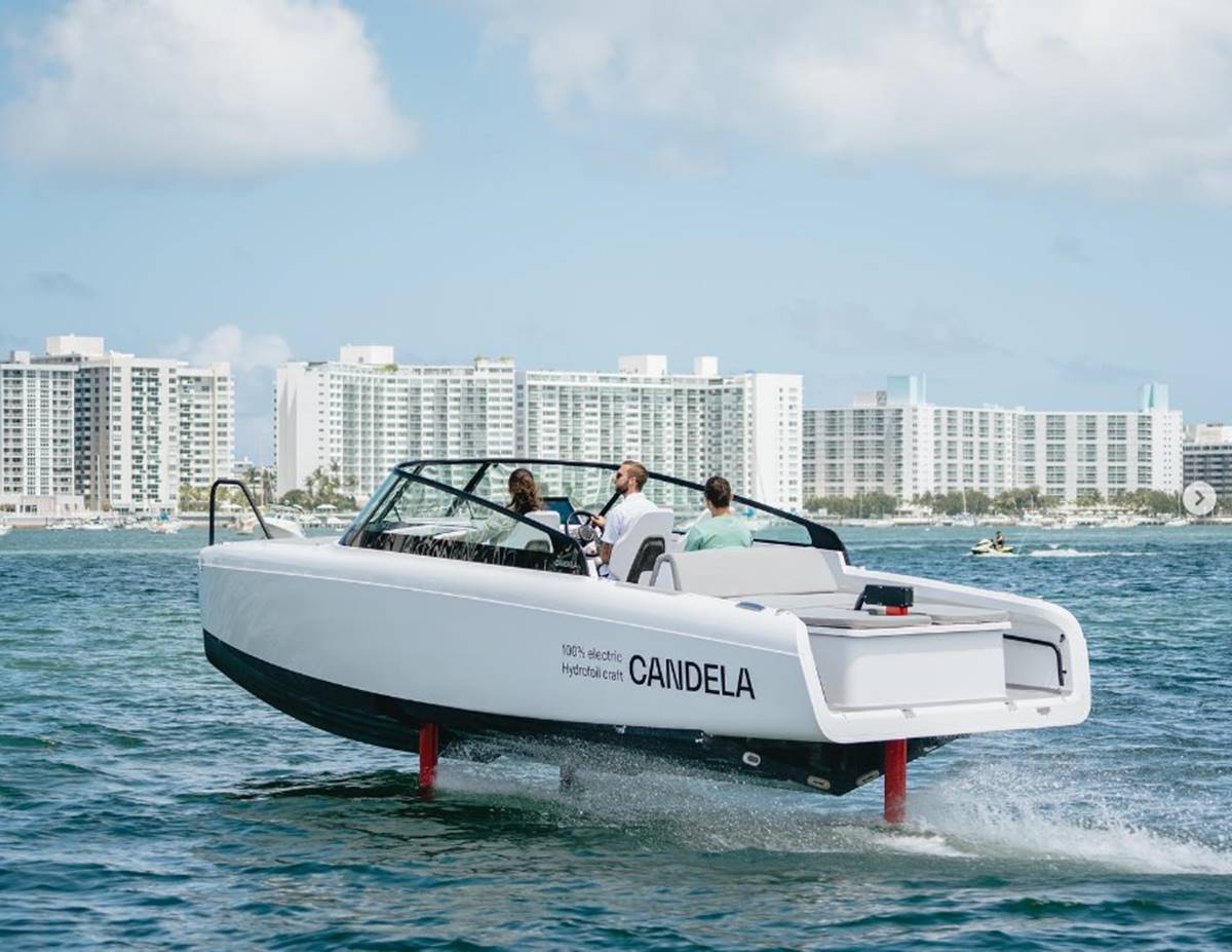 El barco eléctrico Candela C-8 rompe el récord de autonomía en 24 horas ...