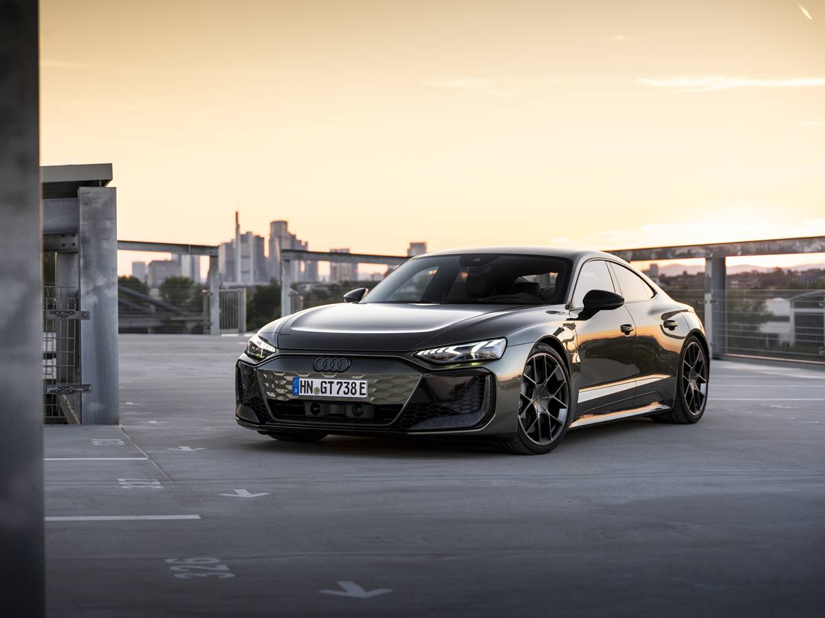 Nuevo Audi RS e-tron GT Performance con 925 CV, 105 kWh y 592 km de ...