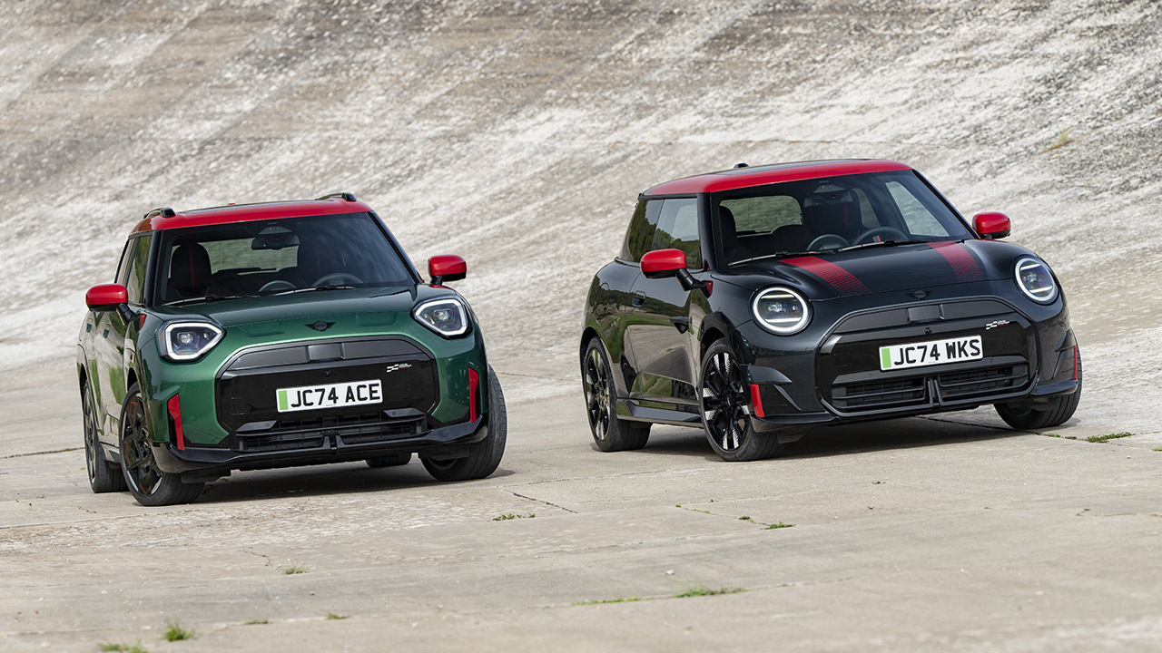 Los dos primeros MINI JCW eléctricos, Cooper y Aceman, por fin se hacen ...